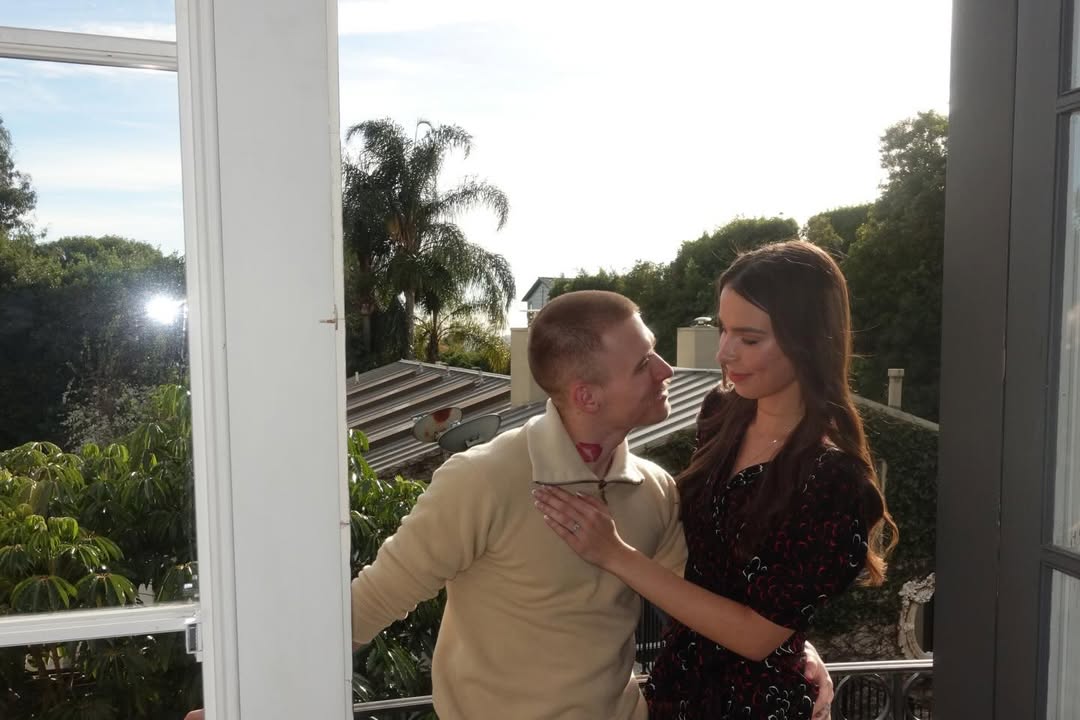 Der älteste Sohn von Sharon Stone gibt seine Verlobung bekannt ...